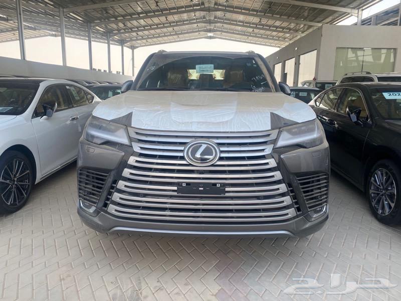 عرض جيب لكزس سعودي LX600-BB موديل 2023