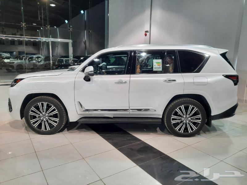 لكزس BB LX 600 2023 لون ابيض واسود داخلي جملي - حراج