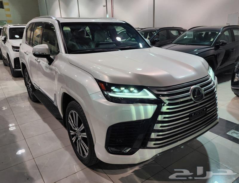 لكزس BB LX 600 2023 لون اسود وابيض داخلي اف وايت - حراج