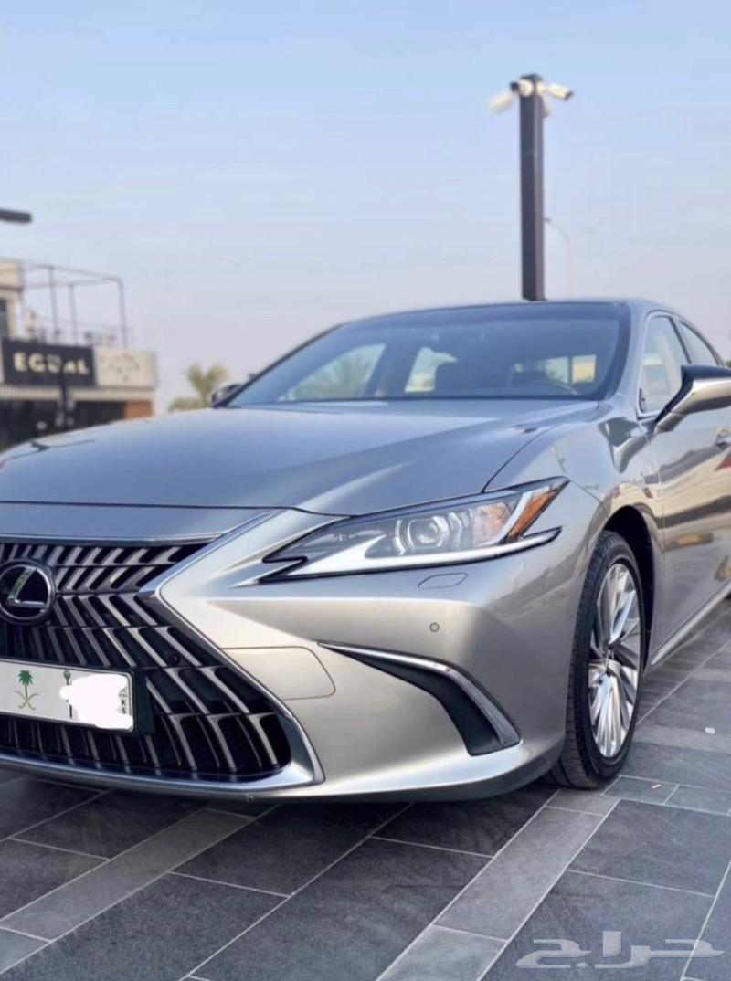 لكزس es 350 cc 2023 بريمي ماشيه 15500 الرقم | موقع حراج