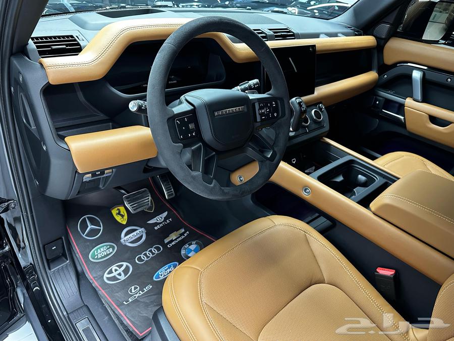 Defender V8 - 2024 - 1.600KM | موقع حراج