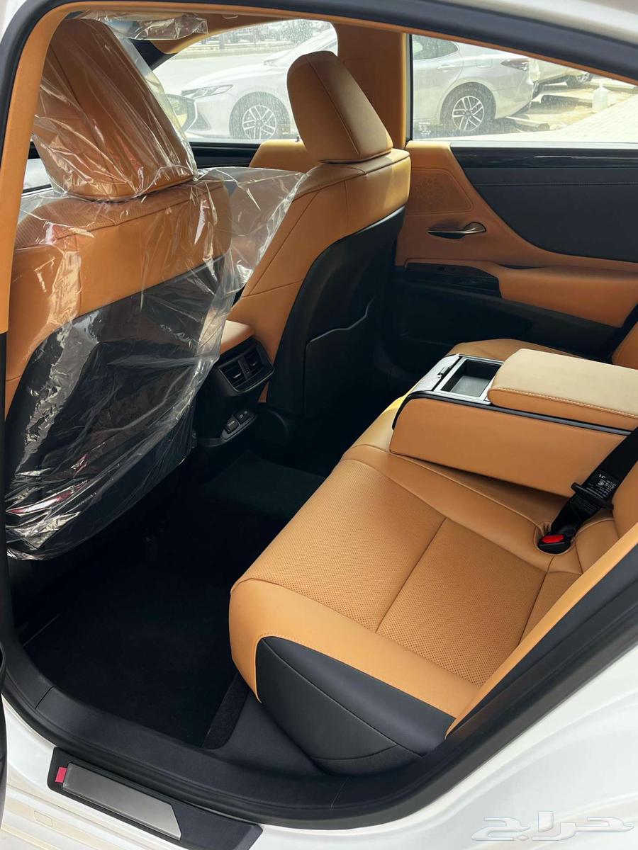 لكزس ES 250 AA سعودي - جديدة موديل 25 | موقع حراج