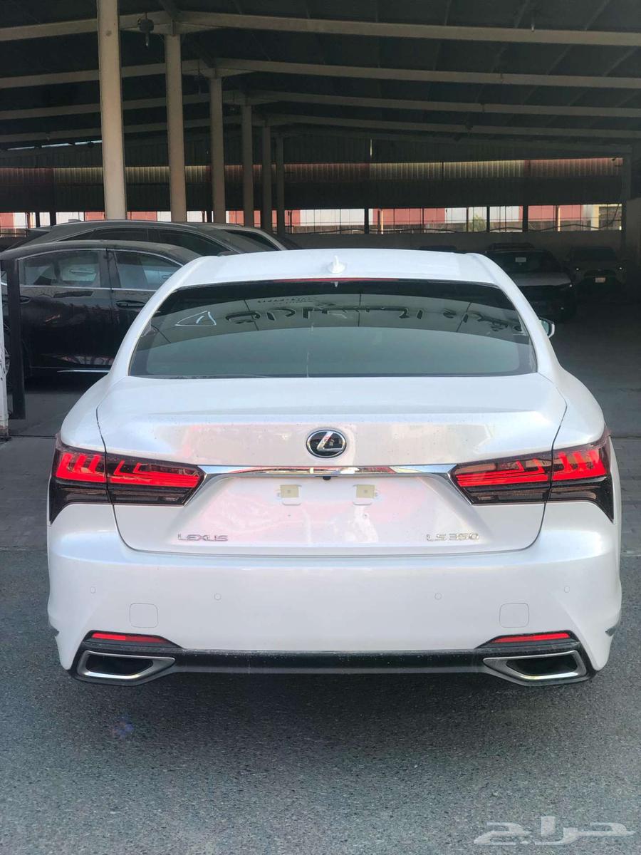 لكزس LS 350 AA 2025 سعودي بنزين أسود - أبيض | موقع حراج