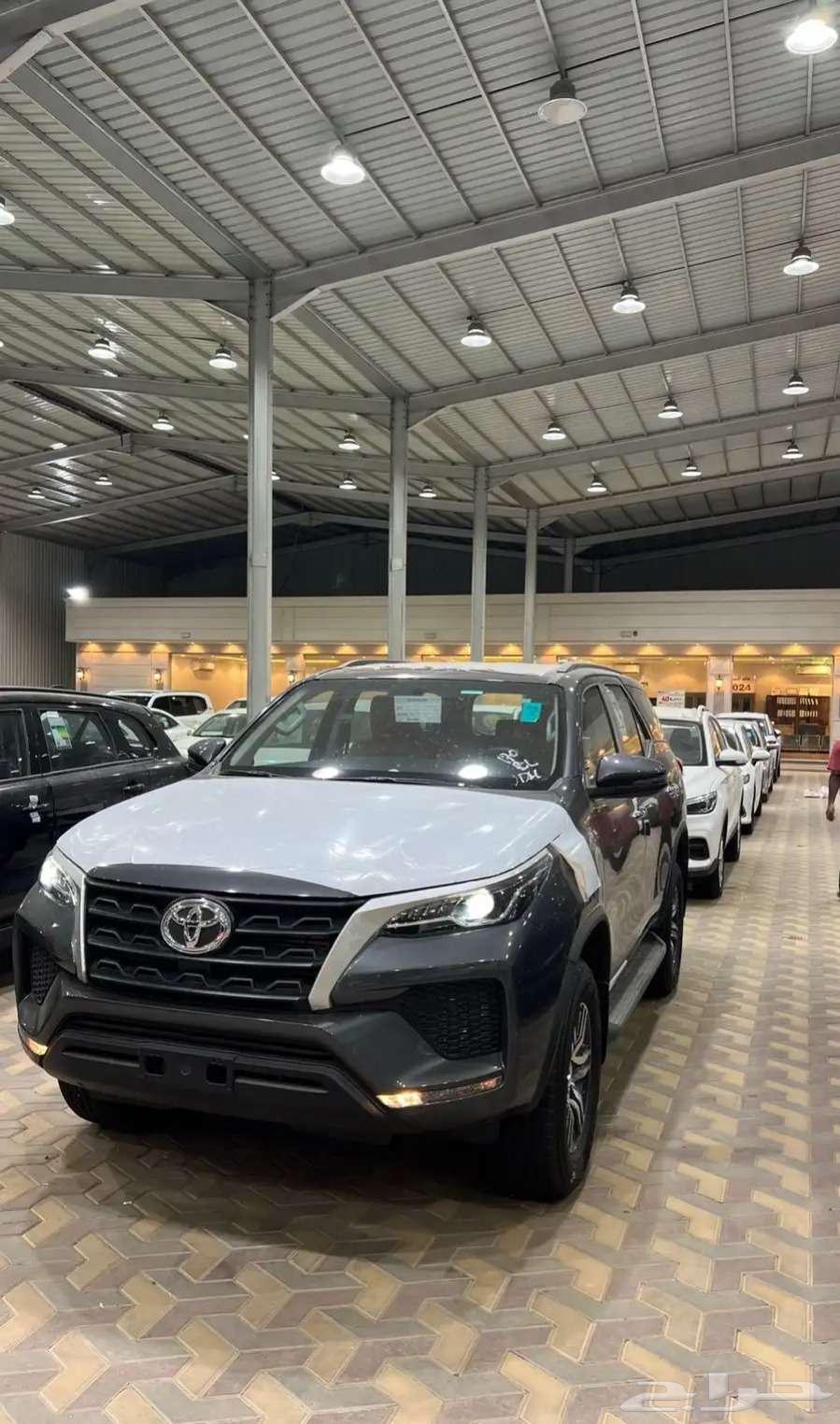 تويوتا فورتشنر GX2 4 4 ديزل 2025 | موقع حراج