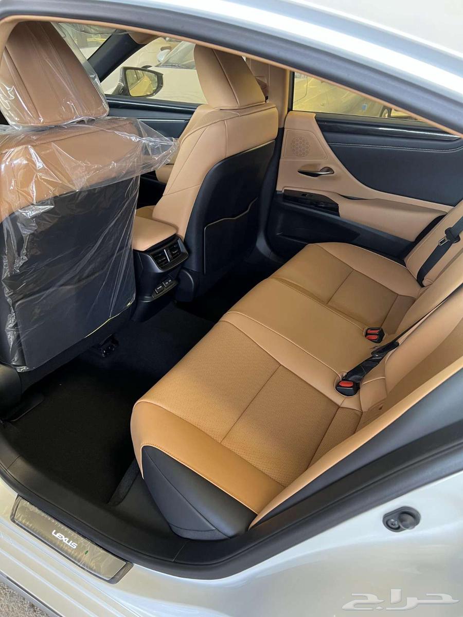 ليكزس 350CA ابيض 2024 | موقع حراج