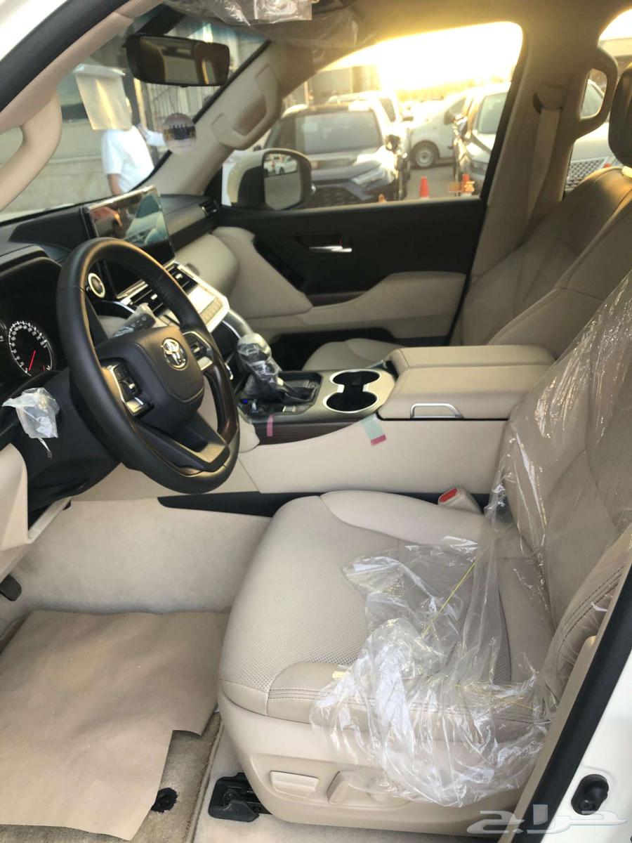 تويوتا جيب لاندكروزر GXR L4 بنزين 2024 شبه جديد | موقع حراج