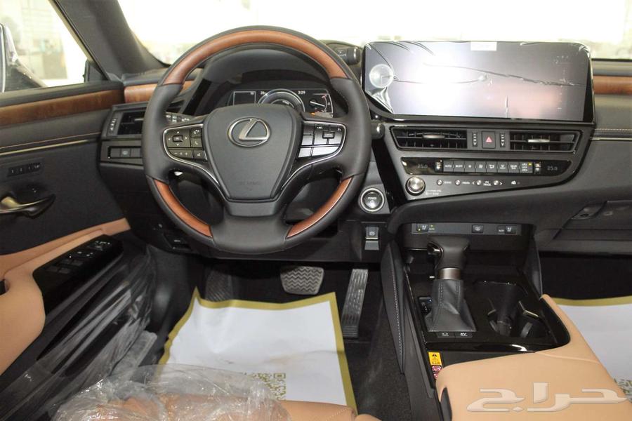 لكزس - ES300 Bh هايبرد - 2024 - نص فل - خليجي | موقع حراج