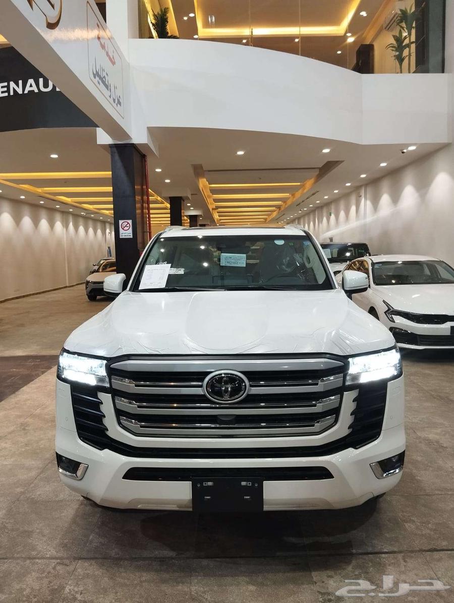 تويوتا لاندكروزر GXR L5 بنزين سعودي 2024 بطاقة جمركية | موقع حراج