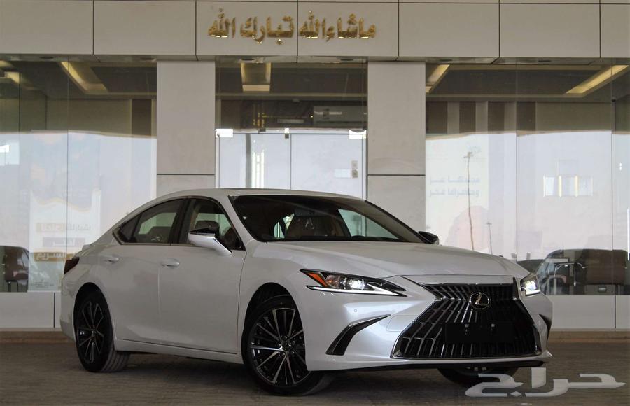 لكزس - ES300 Bh هايبرد - 2024 - نص فل - خليجي | موقع حراج