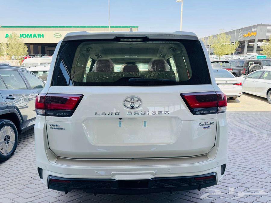 تويوتا لاندكروزر L5 -GXR- بنزين 2025 كاش وتقسيط | موقع حراج