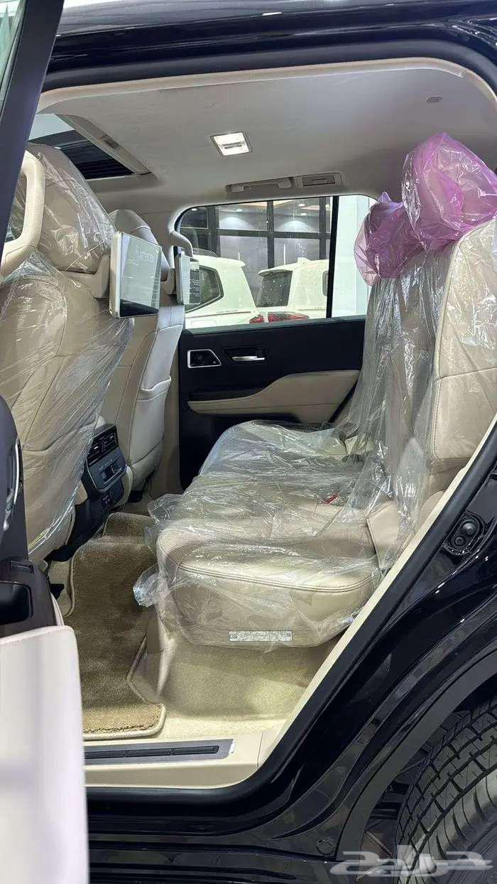 تويوتا لاندكروزرر GXR L5 فل كامل وارد الساير 2025 - 338000 | موقع حراج